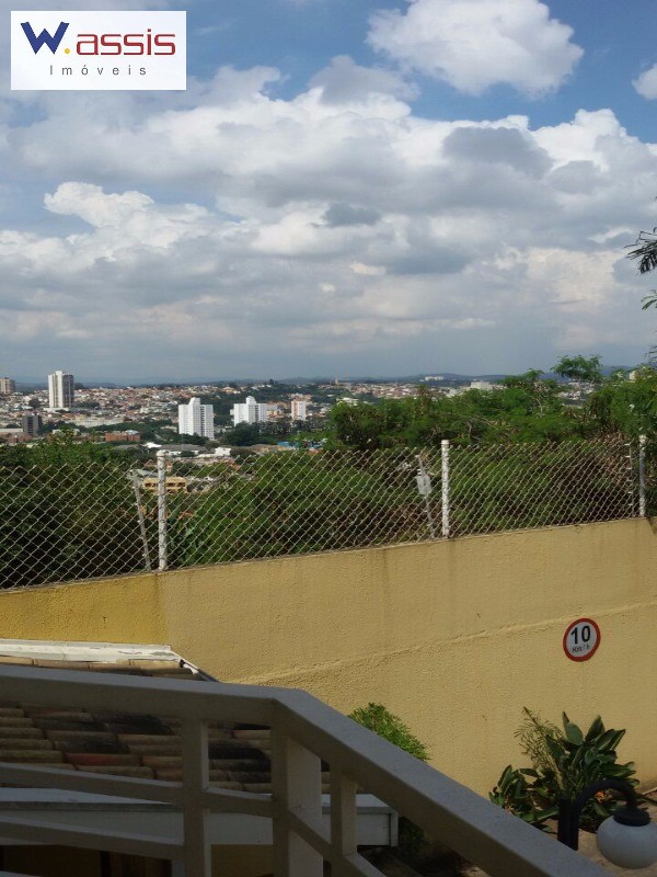 Casa tipo sobrado em condomínio fechado em Jundiaí muito bem localizado ...