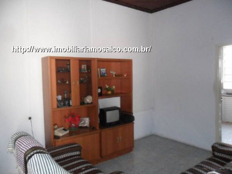 TÉRREA - ÓTIMO PONTO COMERCIAL- FIANCIA