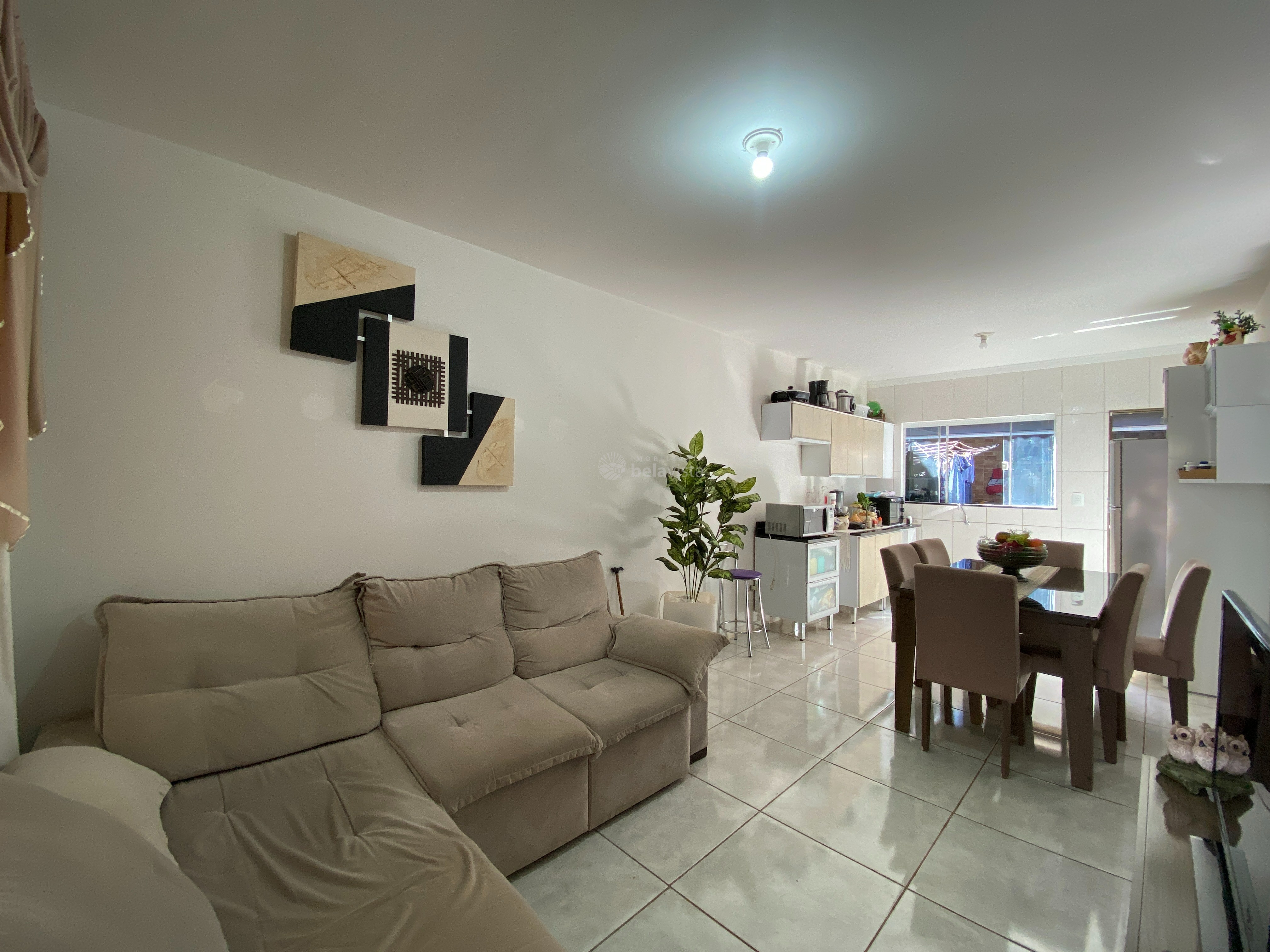 CASA À VENDA NO RESID. MEGA DA PARK EM APUCARANA